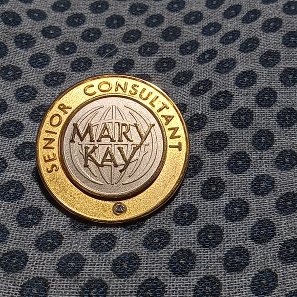 Mary Kay | Jewelry | Mary Kay Pin | Poshmark